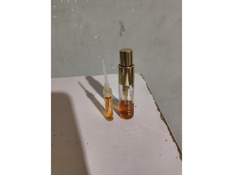 VINTAGE MINIJATURE PARFEMI ESTEE LAUDER