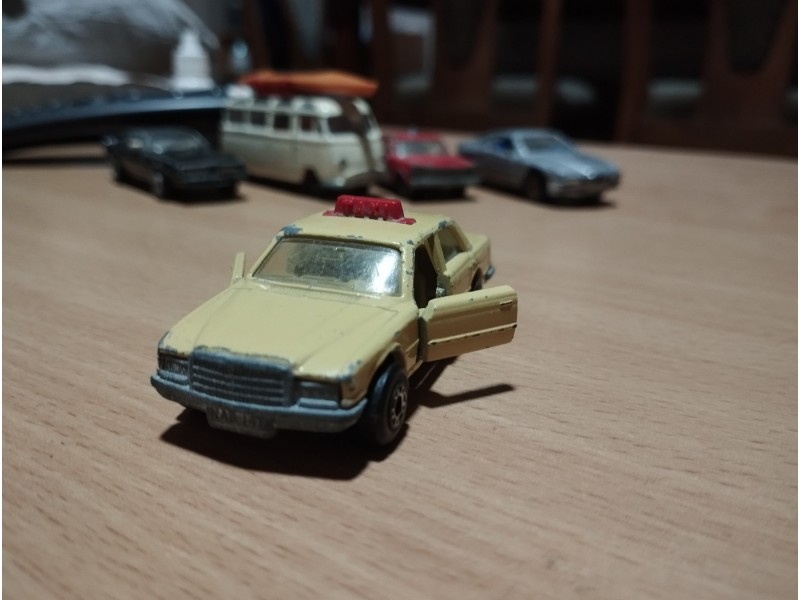 Mercedes 450sel