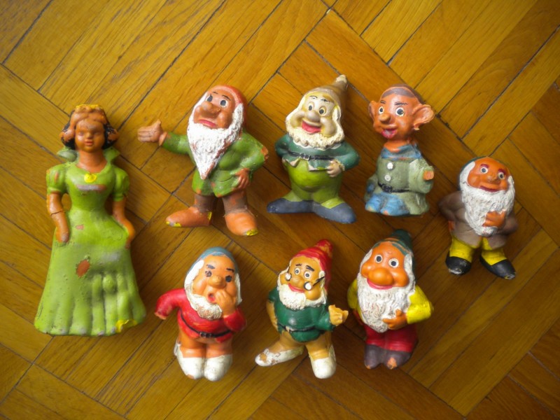 Snežana i 7 patuljaka DISNEY, komplet