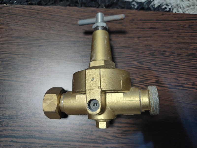 Regulator pritiska BAGAT TIP P44