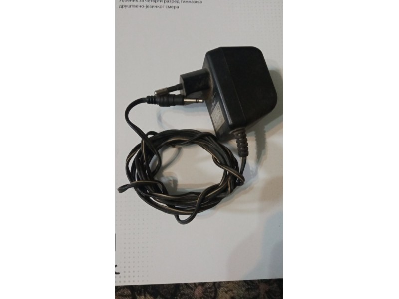 Adapter 9v