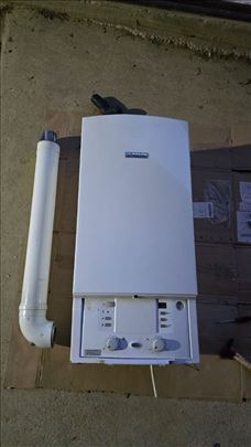 Bosch gasni kotao 24 kw - Extra stanje