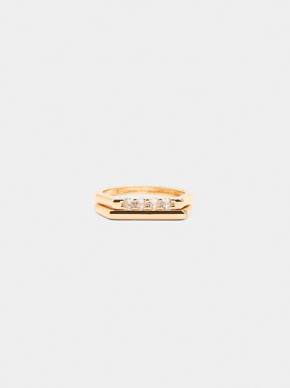 SET OF RINGS WITH ZIRCONIA
