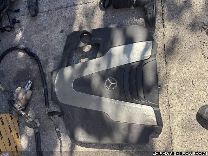 Mercedes E Poklopac Motora Motor I Delovi Motora