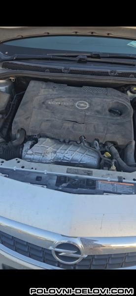Opel Astra 2.0cdti 118kw Motor I Delovi Motora