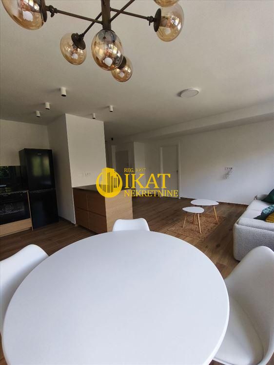 Sarajevska 55m2 renoviran, dvosoban stan ID#4669 220.000 €