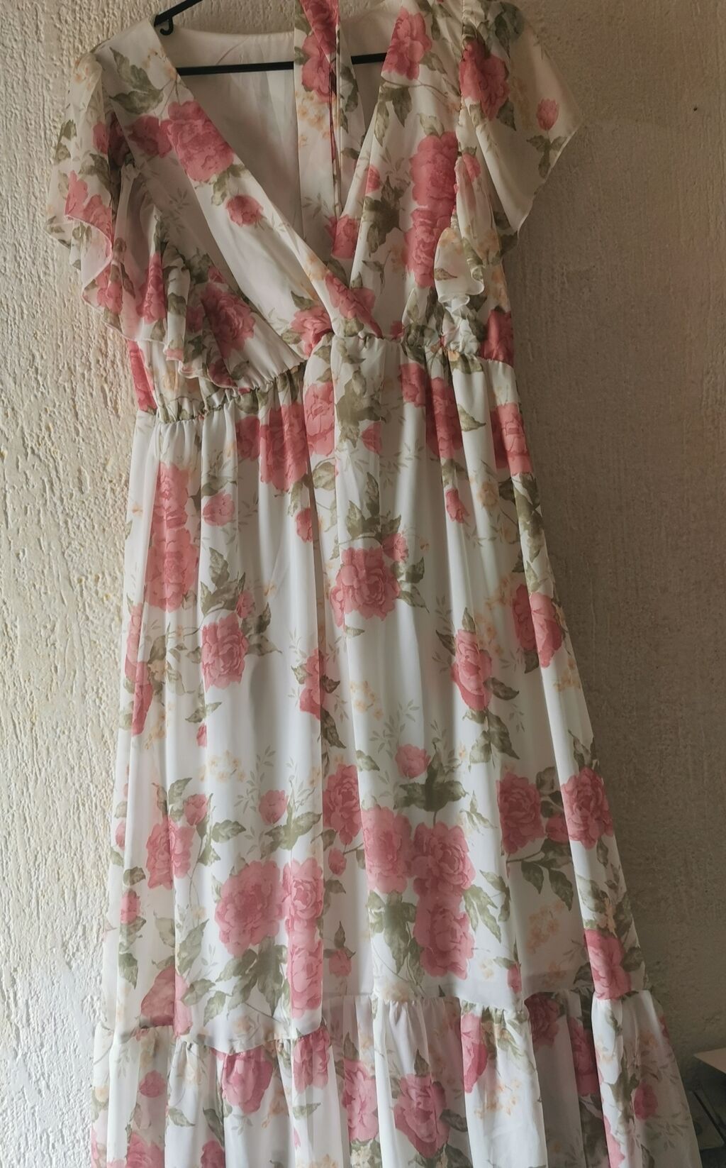Duga letnja haljina sa floralnim printom - Materijal: lagani