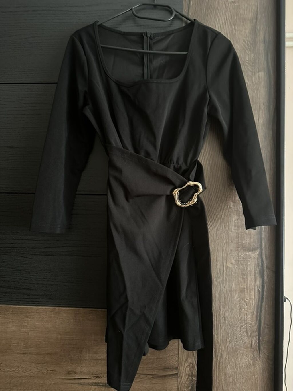 Crna ženska mini haljina/kombinezon sa pojasom - Model: elegantna