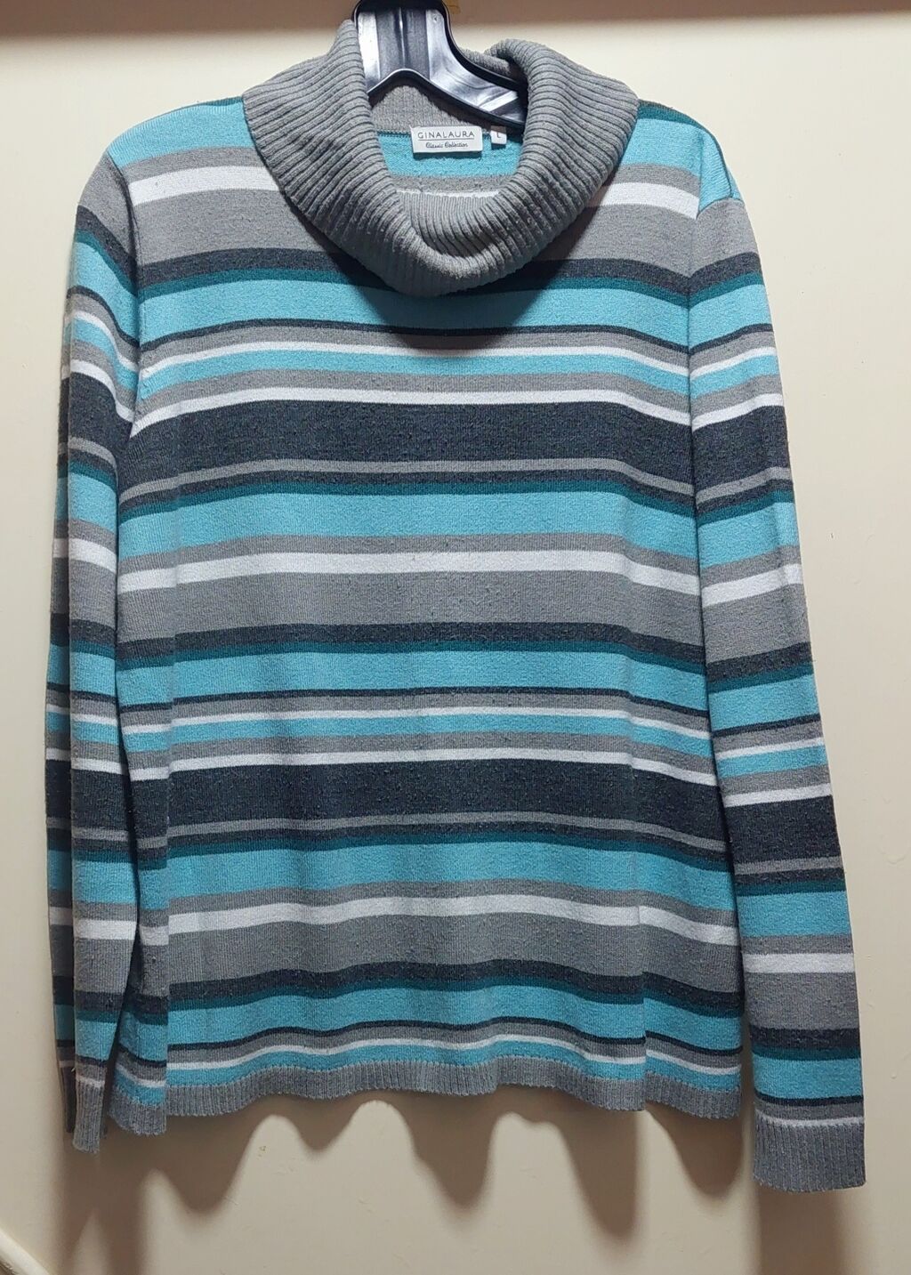 L, Casual, Prugasti