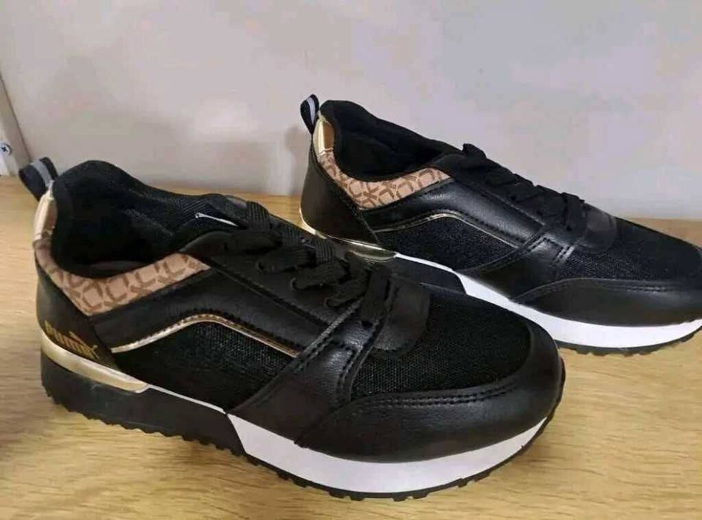Puma patike 40 cena 2300 din