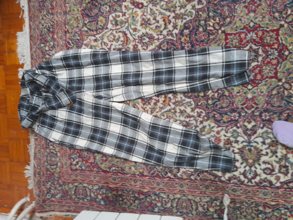Zenske donje pantalone sa kapuljačom (komplet gornji deo s kapuljačom
