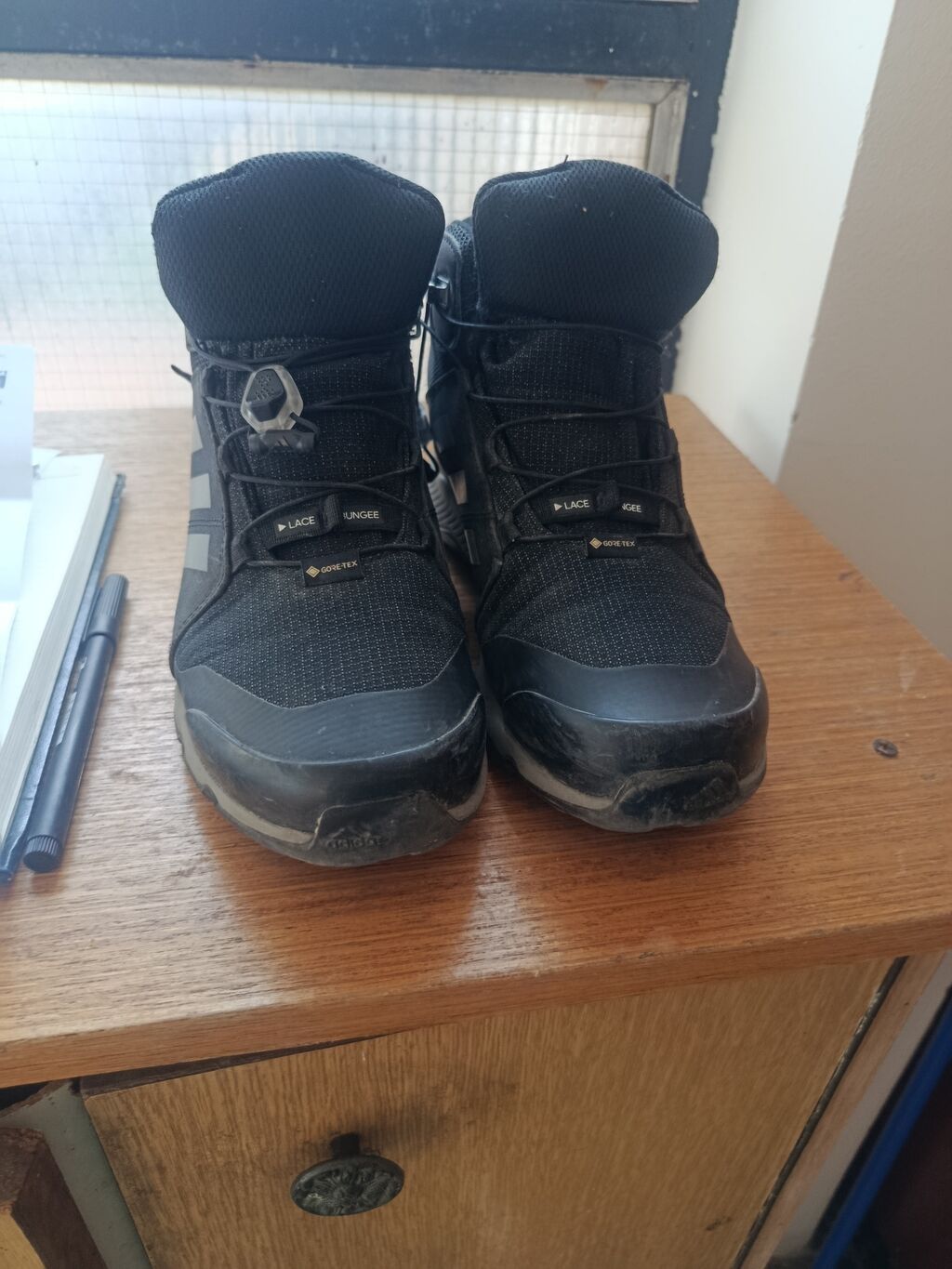 Adidas Terrex GORE-TEX planinarske patike - Model: Adidas Terrex (mid