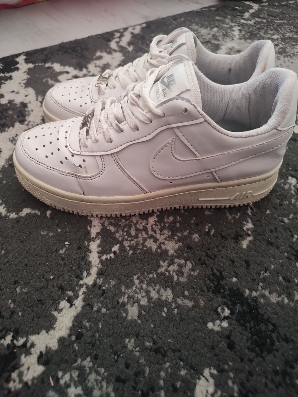 Nike Air Force 1, bele patike - Model: Nike Air Force 1 Low - Boja