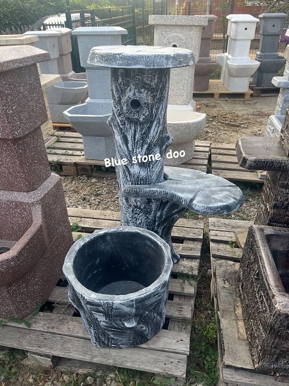 Dekorativna baštenska fontana sa koritom – imitacija drveta -