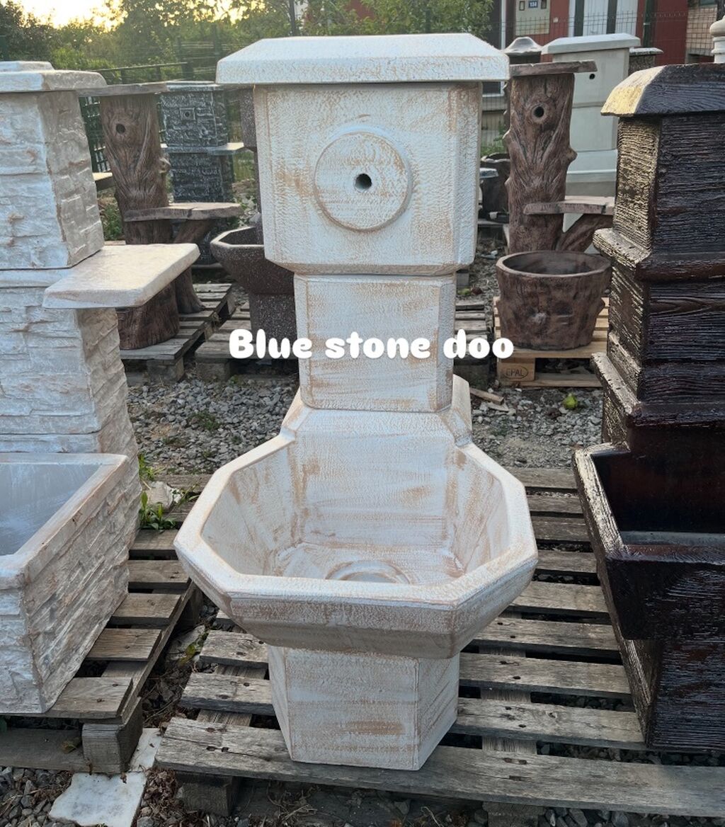 Dekorativna dvorišna fontana/česma od veštačkog kamena. - Materijal