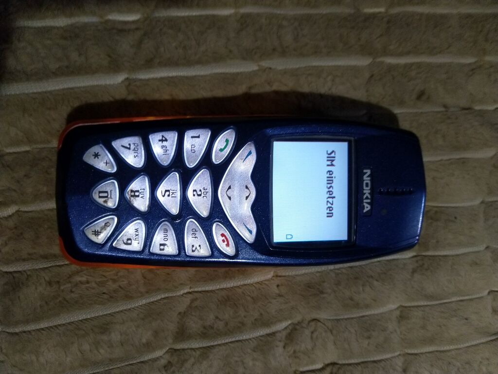 Nokia 3510 i (Type: RH-4) – klasični GSM telefon - Ekran