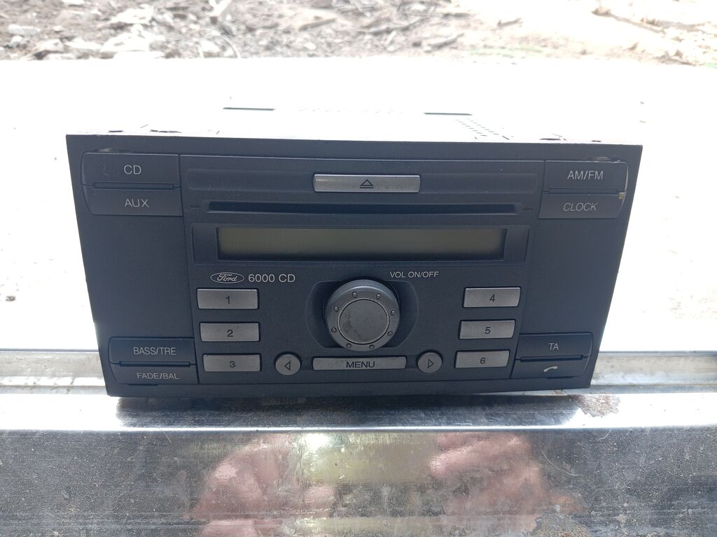 Ford 6000 CD auto radio jedinica - Originalna Ford konzolna jedinica