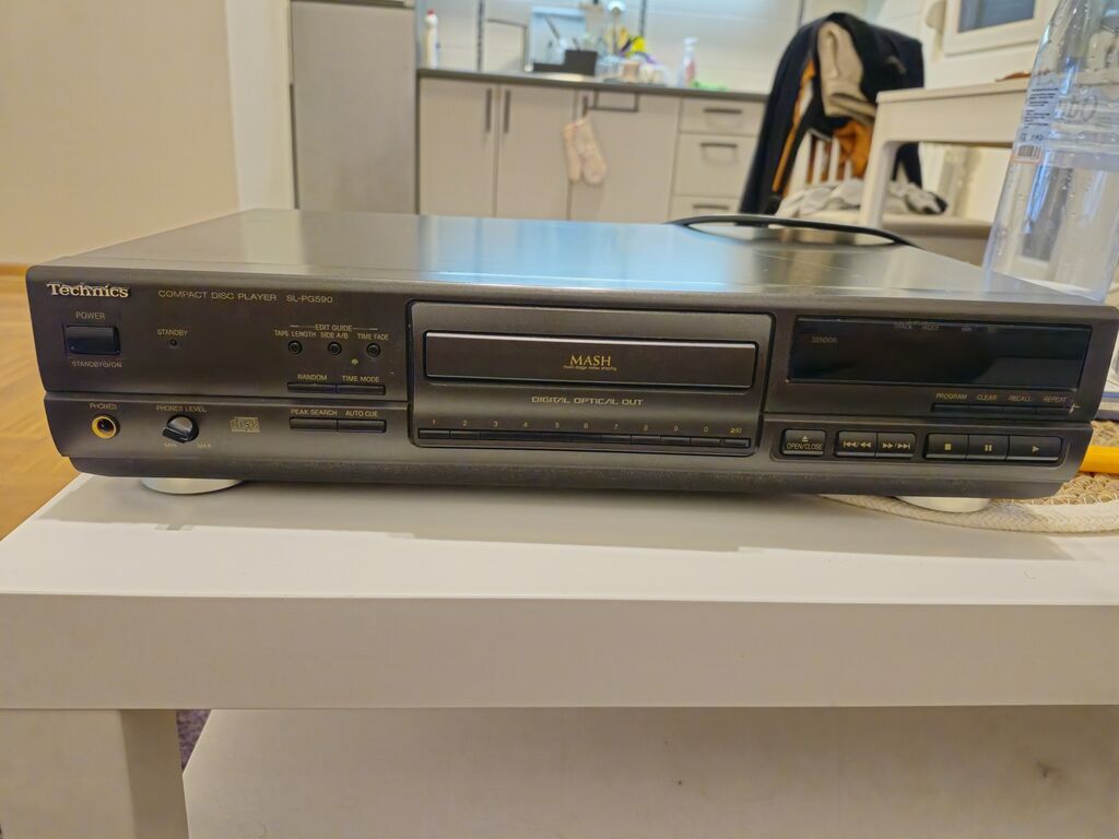 Technics CD plejer SL-PG590 U odličnom stanju. - Hi‑Fi kompakt disk