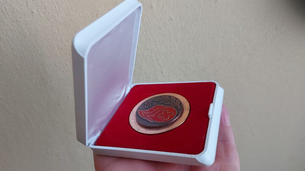 Komemorativne medalje u kutijama - Medalja 1: Okrugla