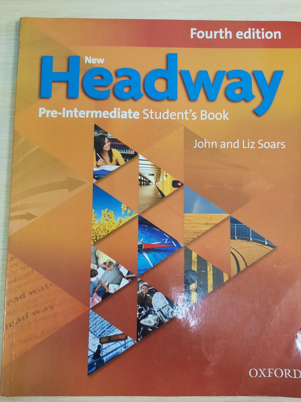 New Headway Pre-Intermediate Student’s Book – Fourth edition •