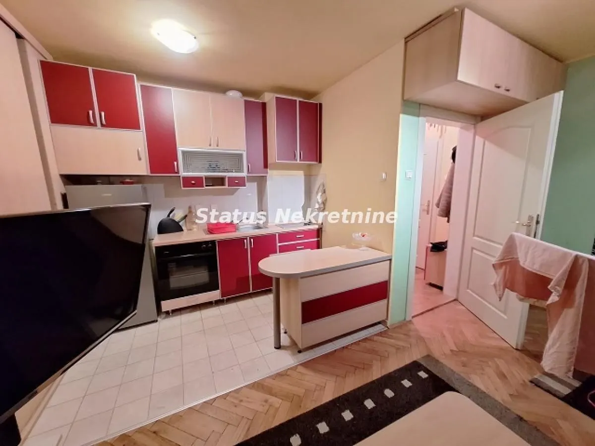 Izdavanje, garsonjera, 27m2, Telep, Novi Sad, Novi Sad