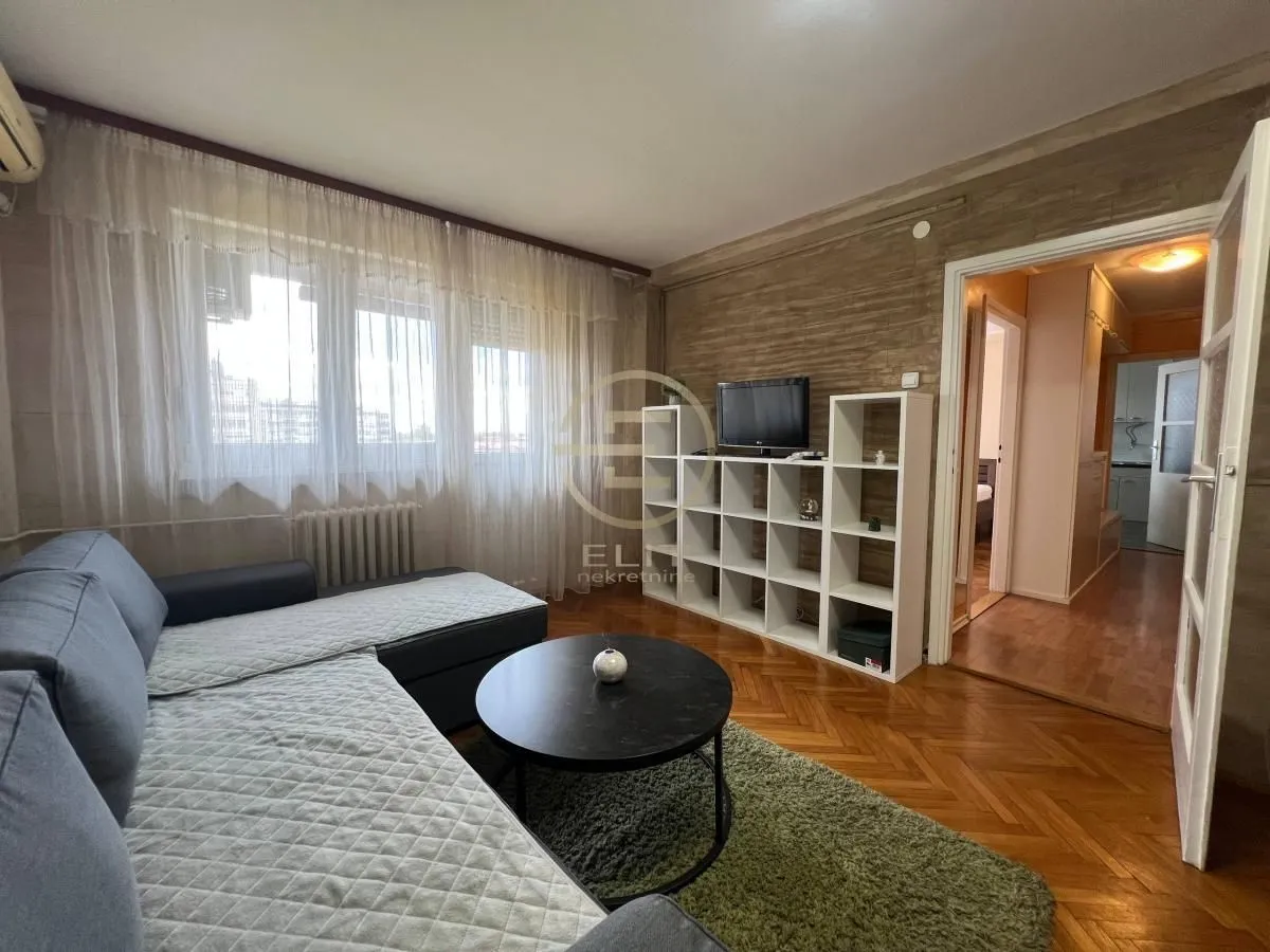 Izdavanje, dvosoban stan, 58m2, Bulevar Oslobodjenja, Novi Sad, Novi Sad