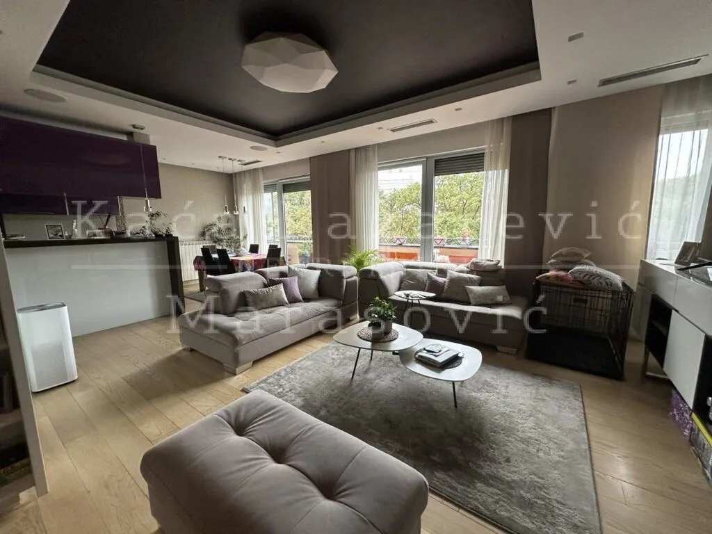 Izdavanje, četvorosoban stan, 105m2, Tašmajdan, Palilula, Beograd
