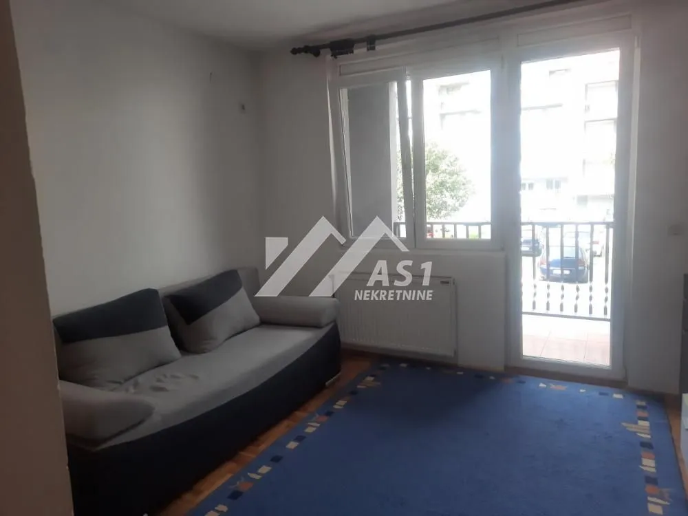 Izdavanje, stan, 23m2, Železnička Stanica, Novi Sad, Novi Sad
