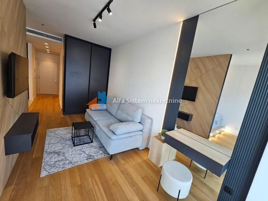 Izdavanje, jednosoban stan, 40m2, Novi Beograd Blok 65, Novi Beograd, Beograd
