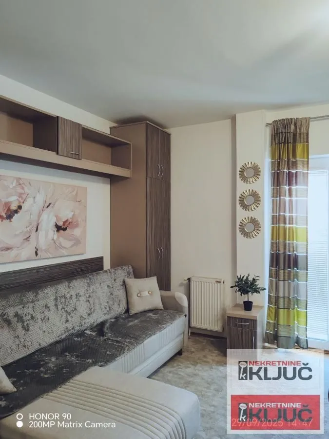 Izdavanje, garsonjera, 26m2, Bulevar Evrope, Novi Sad, Novi Sad