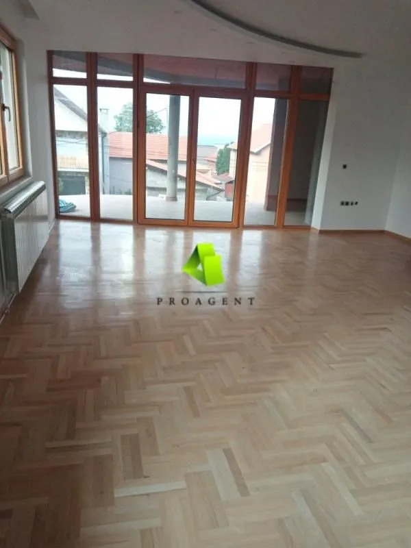 Izdavanje, poslovni prostor, 600m2, Bubanj, Niš