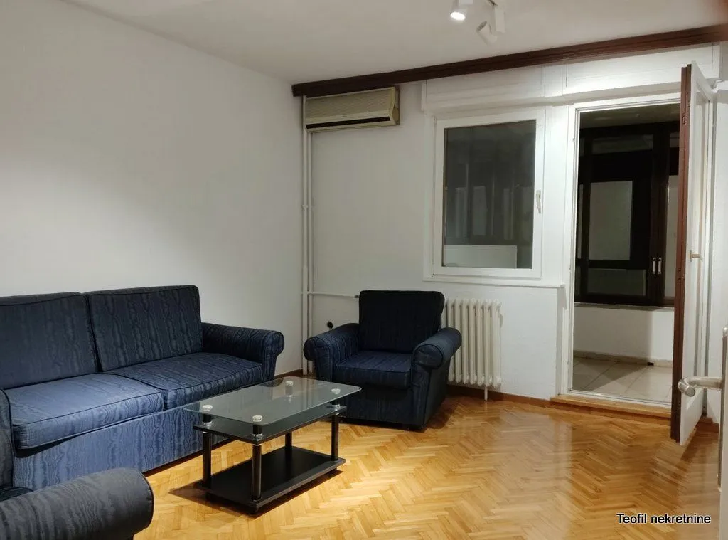 Izdavanje, poslovni prostor, 63m2, Voždovac, Beograd