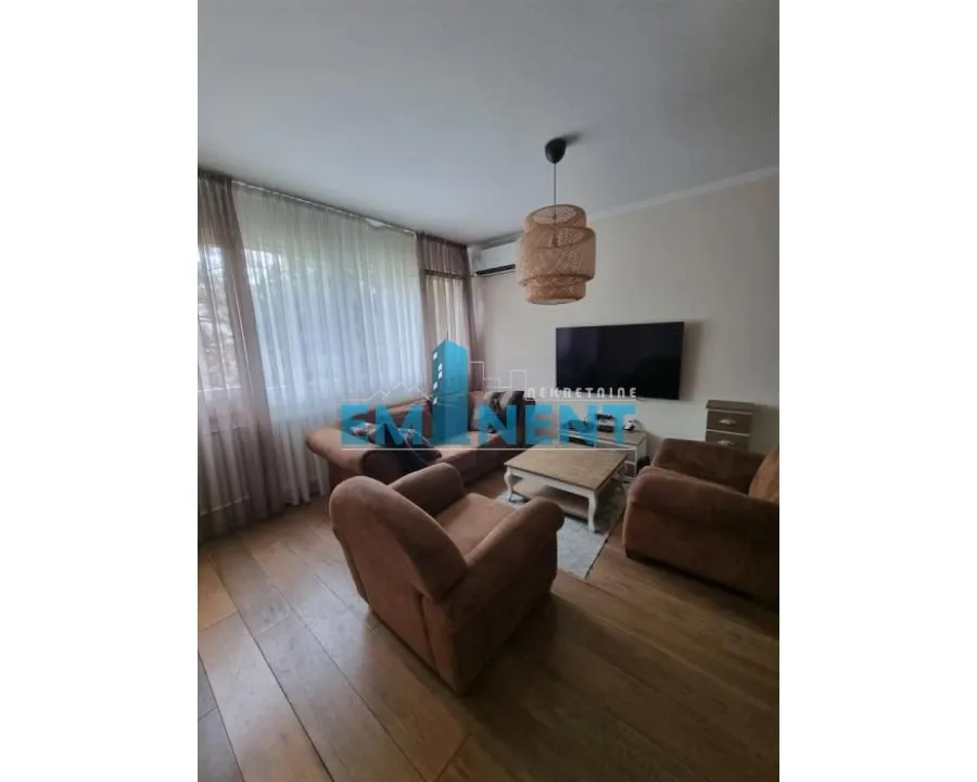 Izdavanje, trosoban stan, 67m2, Novi Beograd, Beograd