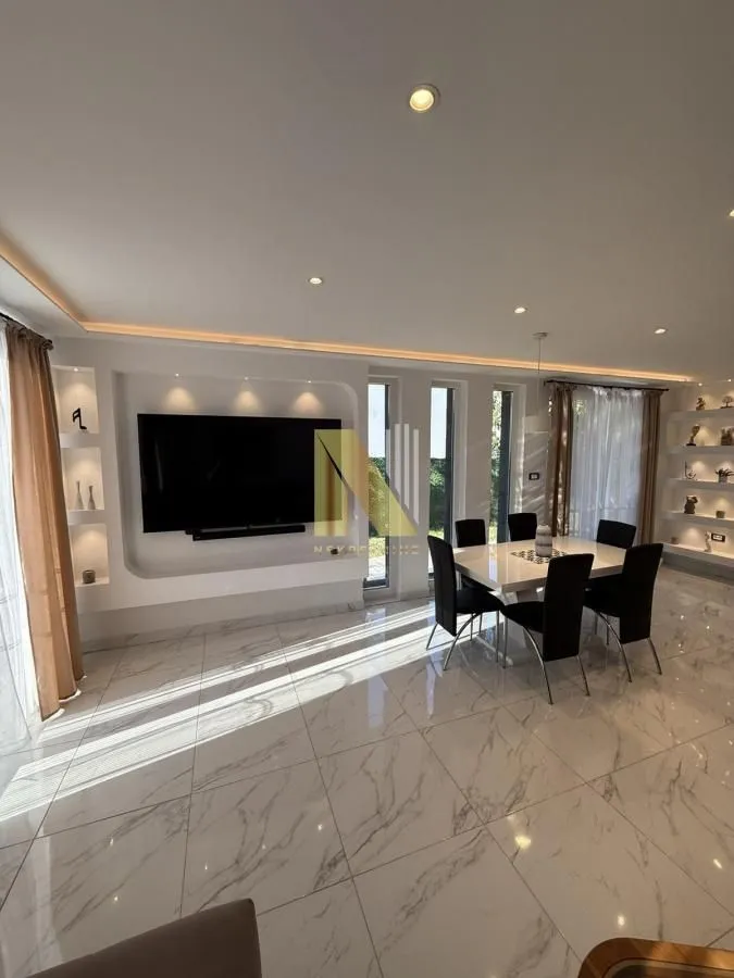 Izdavanje, kuća, 150m2, Veternik, Novi Sad, Novi Sad