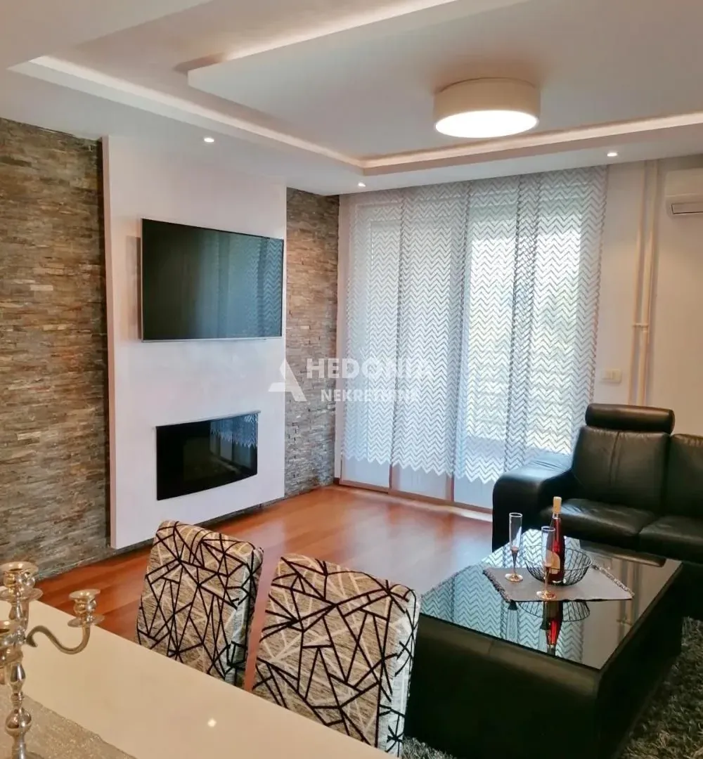 Izdavanje, trosoban stan, 72m2, Novi Beograd, Beograd
