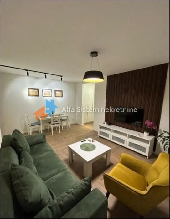 Izdavanje, dvosoban stan, 53m2, Slavujev Venac, Zvezdara, Beograd