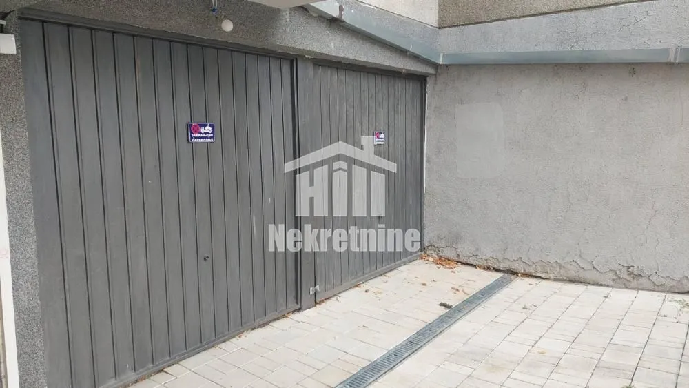 Prodaja, parking/garaža, 29m2, Julino Brdo, Beograd