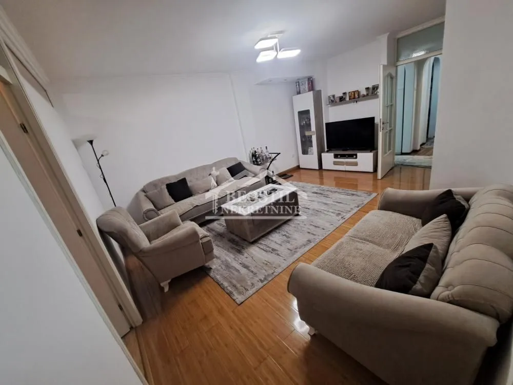 Prodaja, dvosoban stan, 69m2, Bezanijska Kosa 1, Bežanijska Kosa, Beograd