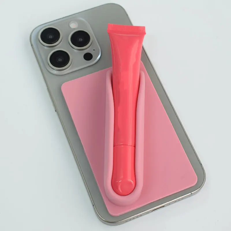 Octobuddy lipstick ribon