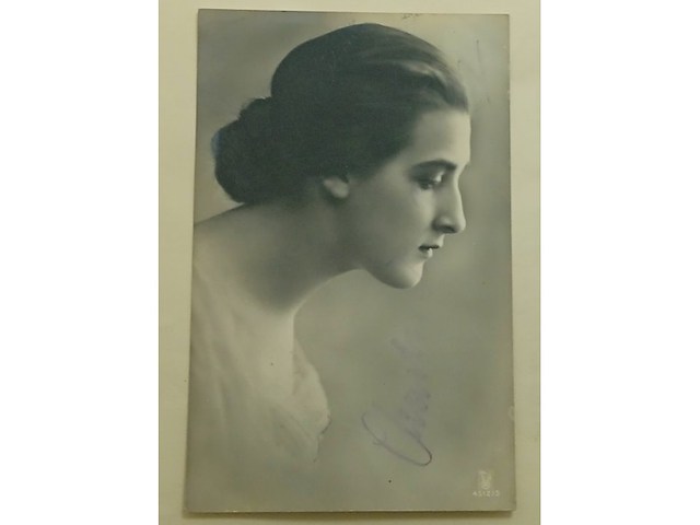Devojka iz profila-razglednica poslata 1925.