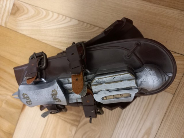Oruzje iz igrice Assassin`s creed