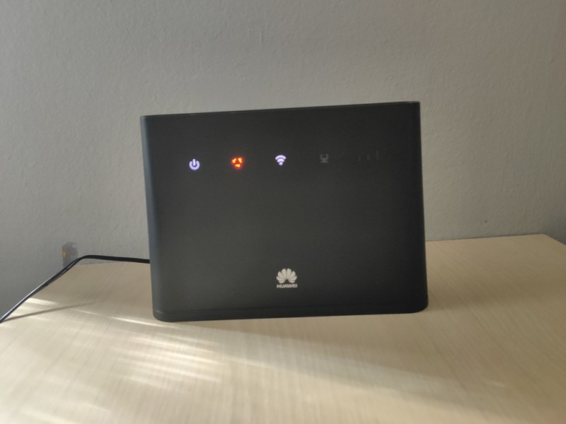 Huawei 4G ruter na karticu B311,Sim free
