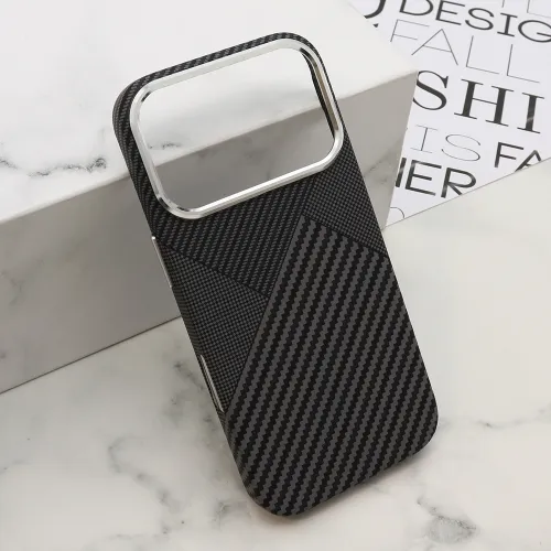 Futrola - maska UrbanMesh MagSafe za iPhone 17 Pro (6.3) DZ03 (MS)