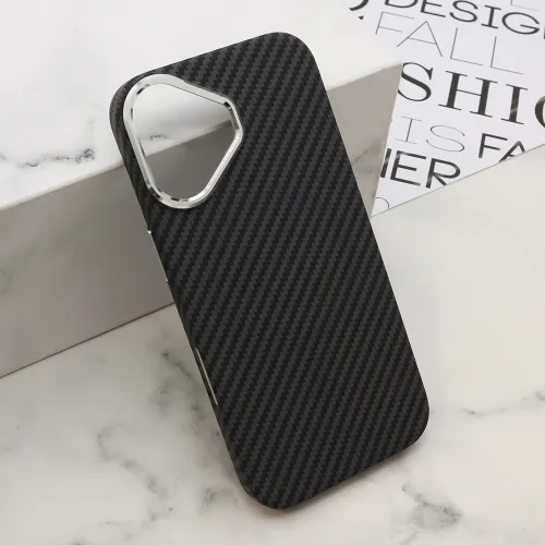 Futrola - maska UrbanMesh MagSafe za iPhone 17 (6.3) (6.1) DZ02 (MS)