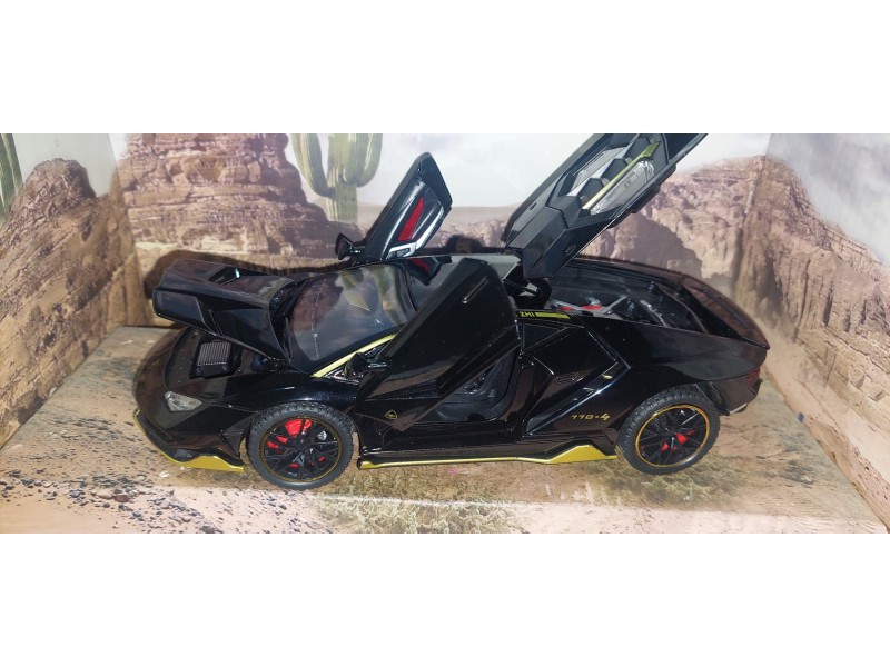 Che Zhi Lamborghini Centenario LP770-4 1:24