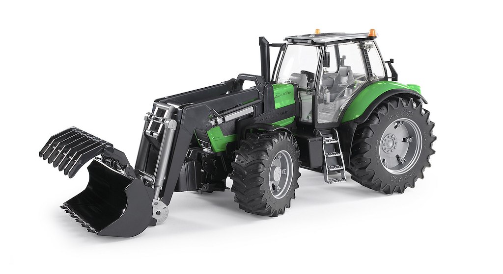 Traktor Deutz Agrotron X720 sa utovarivačem