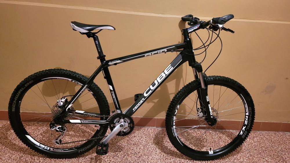CUBE 26" 3x9 XT,Hidraulika,ROCK SHOX,kao nov-SWISS