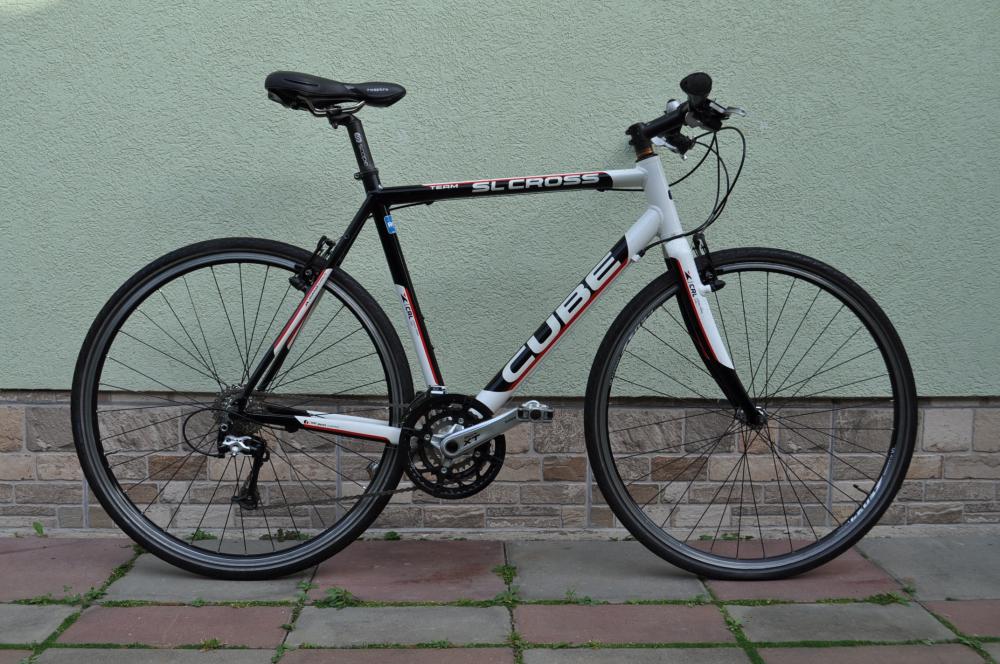 Cube bicikl 28 - Shimano XT 3 x 9
