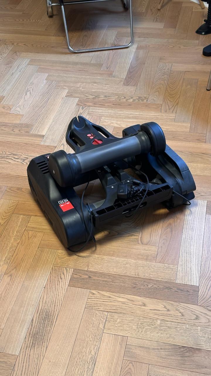 Elite Nero roleri
