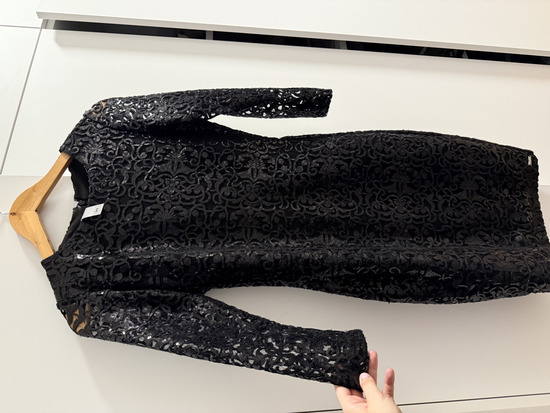 Tiffany crna haljina sa šljokicama